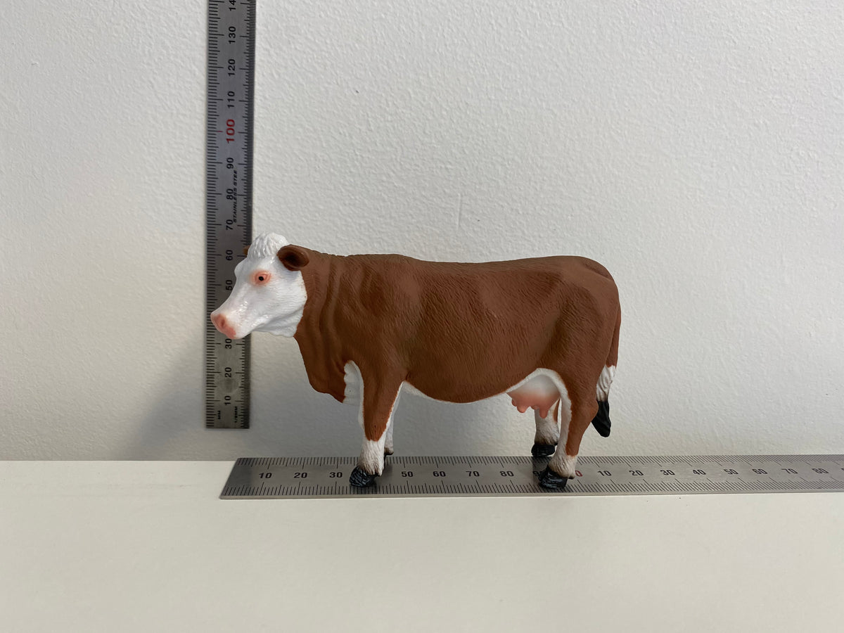 Cattle - Hereford Cow- Collecta – Country Toys Australia